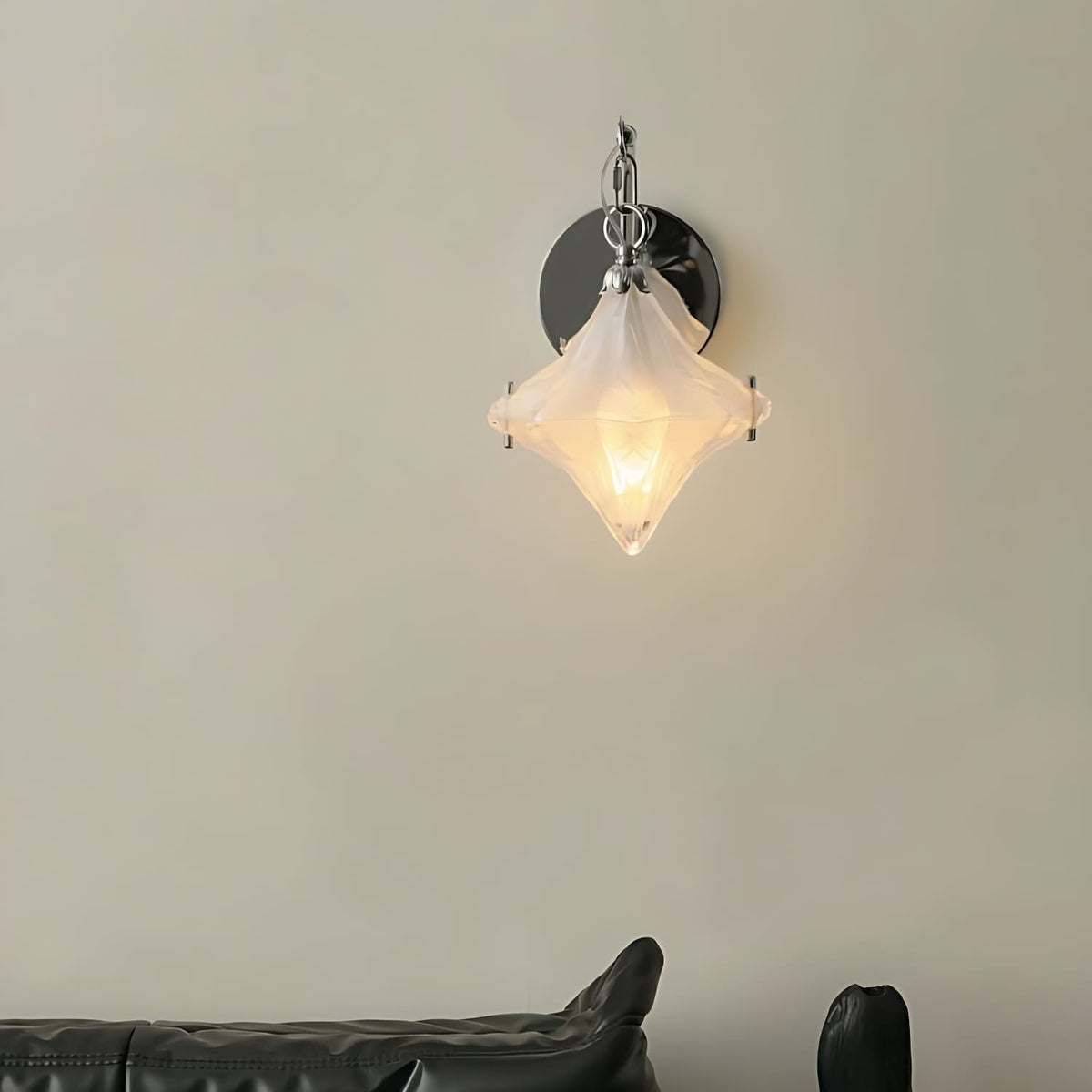 Astris Art Deco Frosted Glass Star Wall Sconce – FIMULL